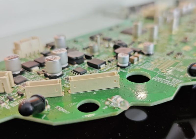 ZM30-ASV Fully Automatic saw-type V-groove PCB depaneling - Seprays